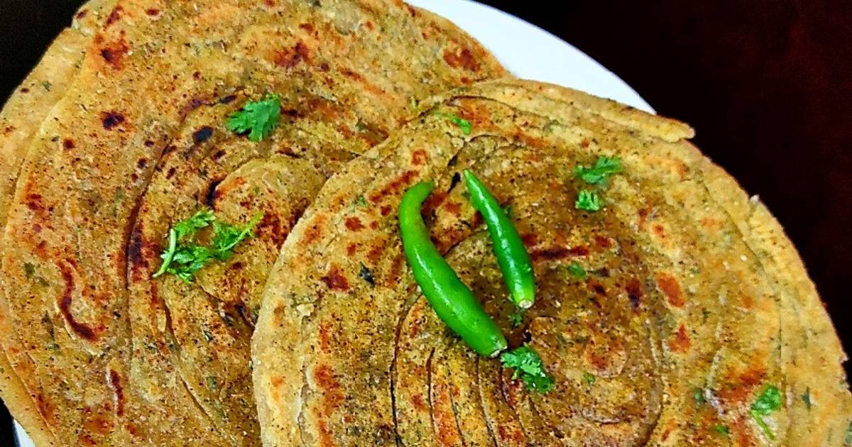 Coriander Pudina Laccha Paratha Recipe by Suchitra S(Radhika S) - Cookpad