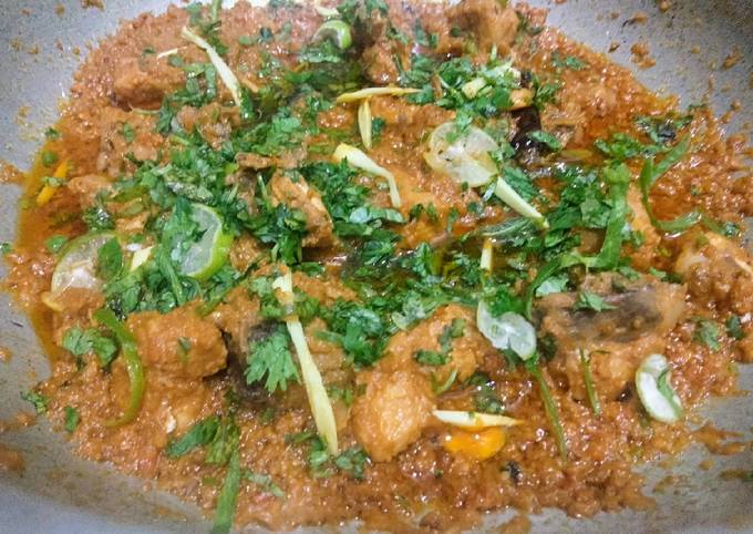 Restaurant Style Chicken Tikka Karahi! Recipe by Sumreen Farooq - Cookpad