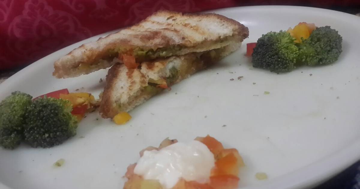 Broccoli sandwich Recipe by Sukhi Saini - Cookpad