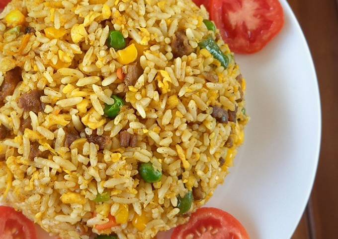 Resep Nasgor Kambing (bumbu kari instant) oleh Binti Sae - Cookpad