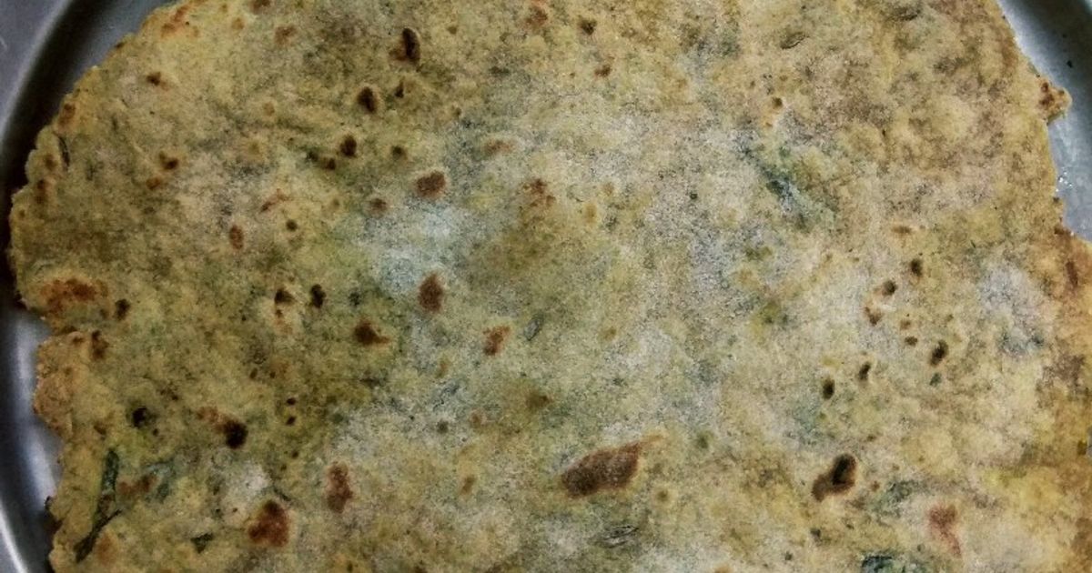 Aloo Ki Roti Recipe by Soumi Banerjee - Cookpad