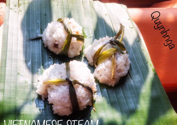 Cách Làm Món XÔI VIÊN THỊT - VIETNAMESE STEAM STICKY RICE WITH MEAT của ...