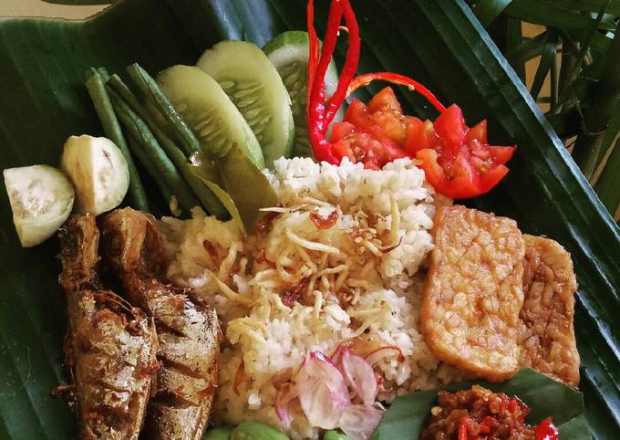 Resep NASI LIWET Teri oleh yaniwangke - Cookpad