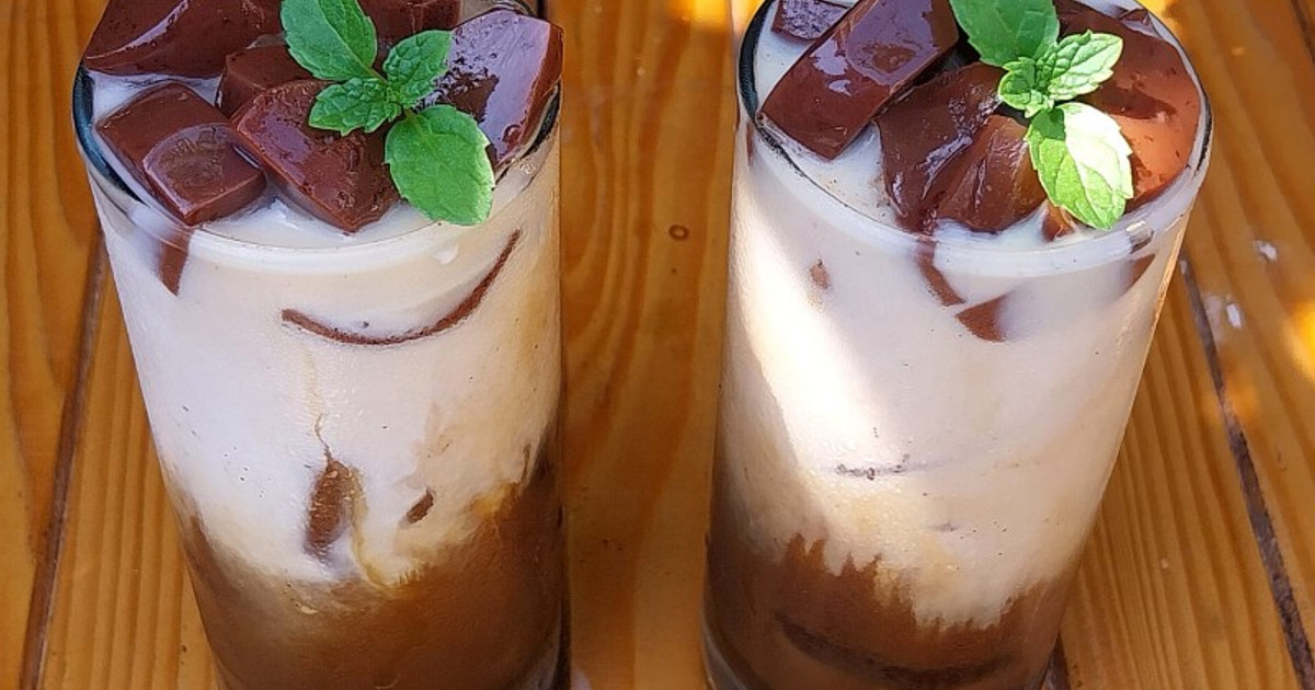 Resep Es Kopi Susu Jelly Ala Kafe oleh Ria Mamanya Tata - Cookpad