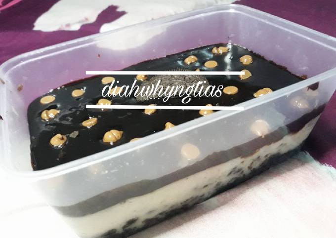 Resep Dessert box oreo mudah oleh diahwhyngtias - Cookpad