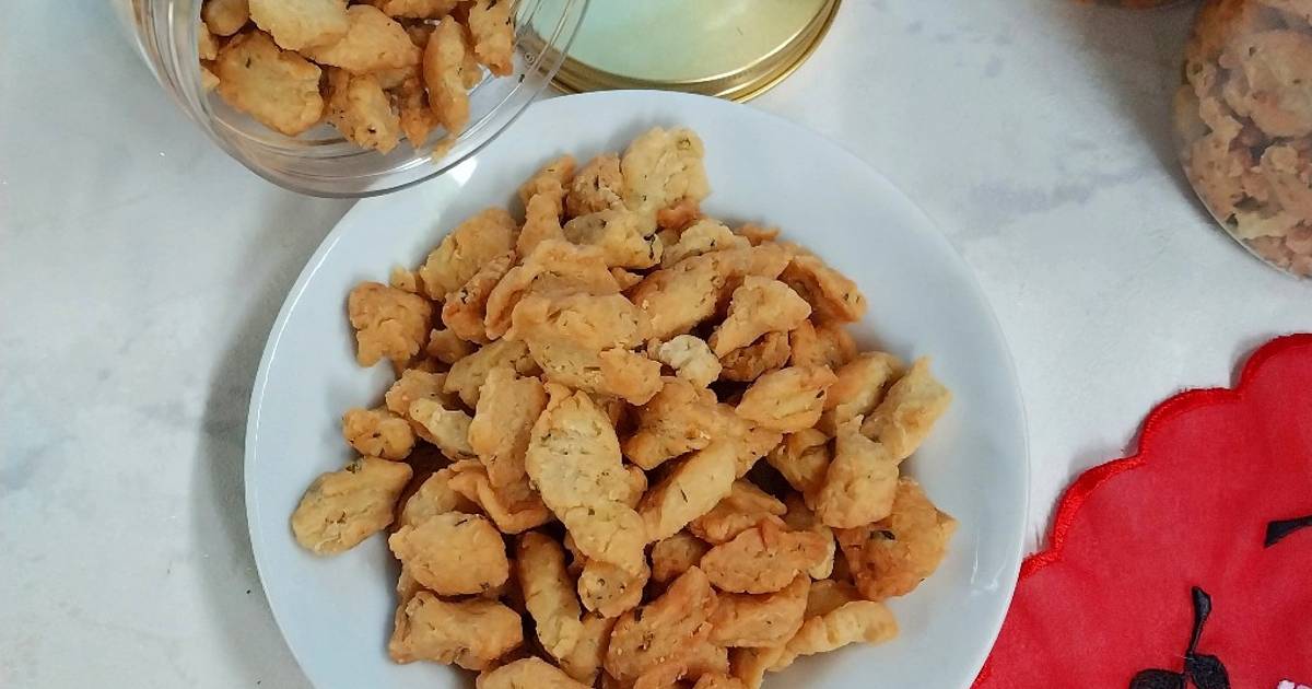 Resep Kue Bawang Gunting oleh Desriayu - Cookpad
