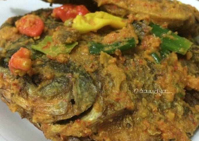 Resep Pesmol Ikan Bawal oleh Kurnia Widyastuti - Cookpad Resep Pesmol Ikan Bawal oleh Kurnia Widyastuti - Cookpad