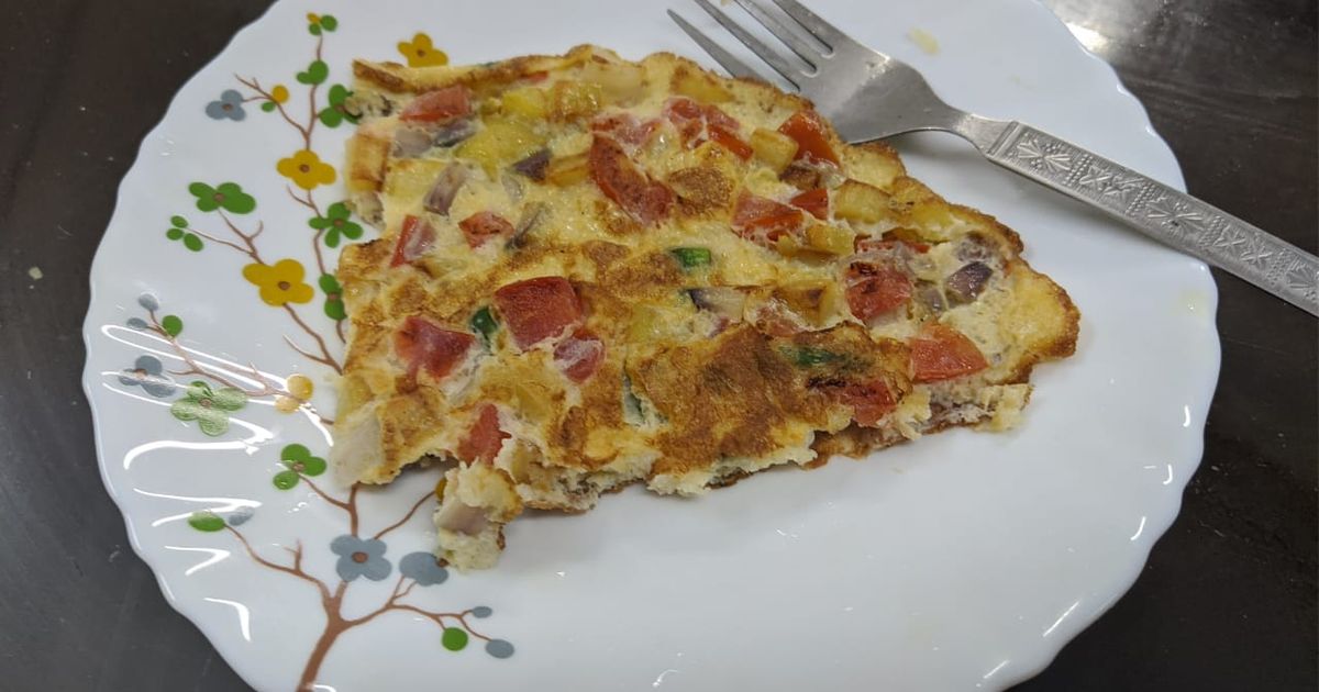 Chandana Patra দ্বারা স্প্যানিশ ওমলেট (Spanish Omelette Recipe In ...