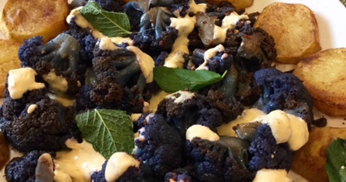 Coliflor morada con salsa de yogurt Receta de ni.uman- Cookpad