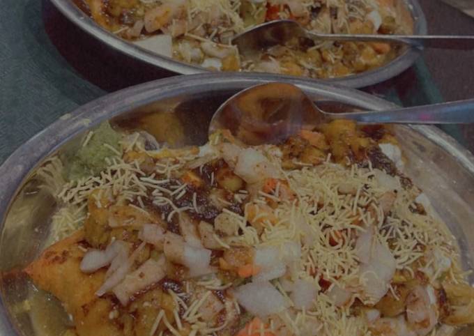 Dahi puri chat Recipe by asmi garg - Cookpad