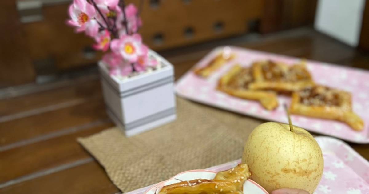 Resep Pir Pastry Oleh Ibu Isnanovia Cookpad