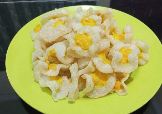Resep Kerupuk Telur Asin oleh Ummu Aqim - Cookpad Resep Kerupuk Telur Asin oleh Ummu Aqim - Cookpad