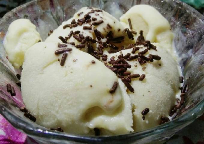Resep Ice Cream Ubi Kuning oleh Musdalifah Husain - Cookpad