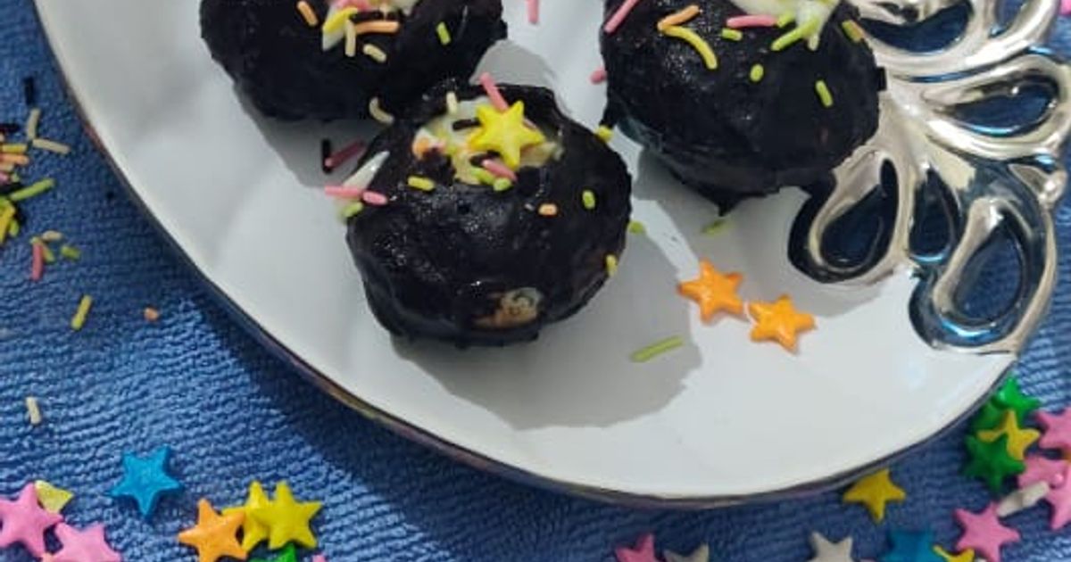 Chocolate Pani Puri Recipe by Tripti Gautam - Cookpad