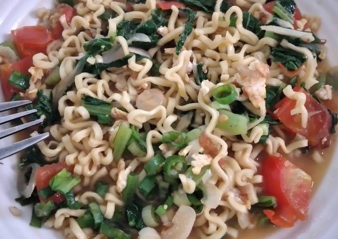 Resep Mie rebus oleh Anita Megawati - Cookpad