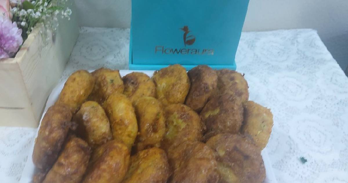 Chicken Russian cutlets Recipe by Nargis shaikh Shaukat - Cookpad