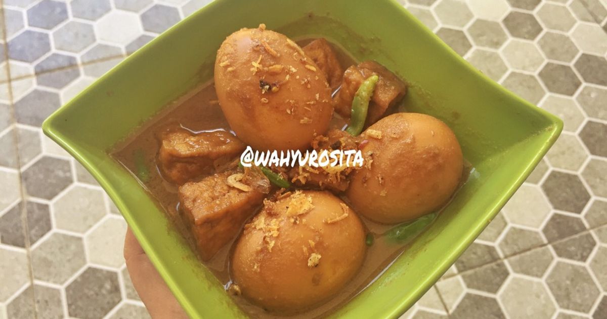 Resep Semur Telur Tahu oleh Wahyu Rosita Madasari - Cookpad