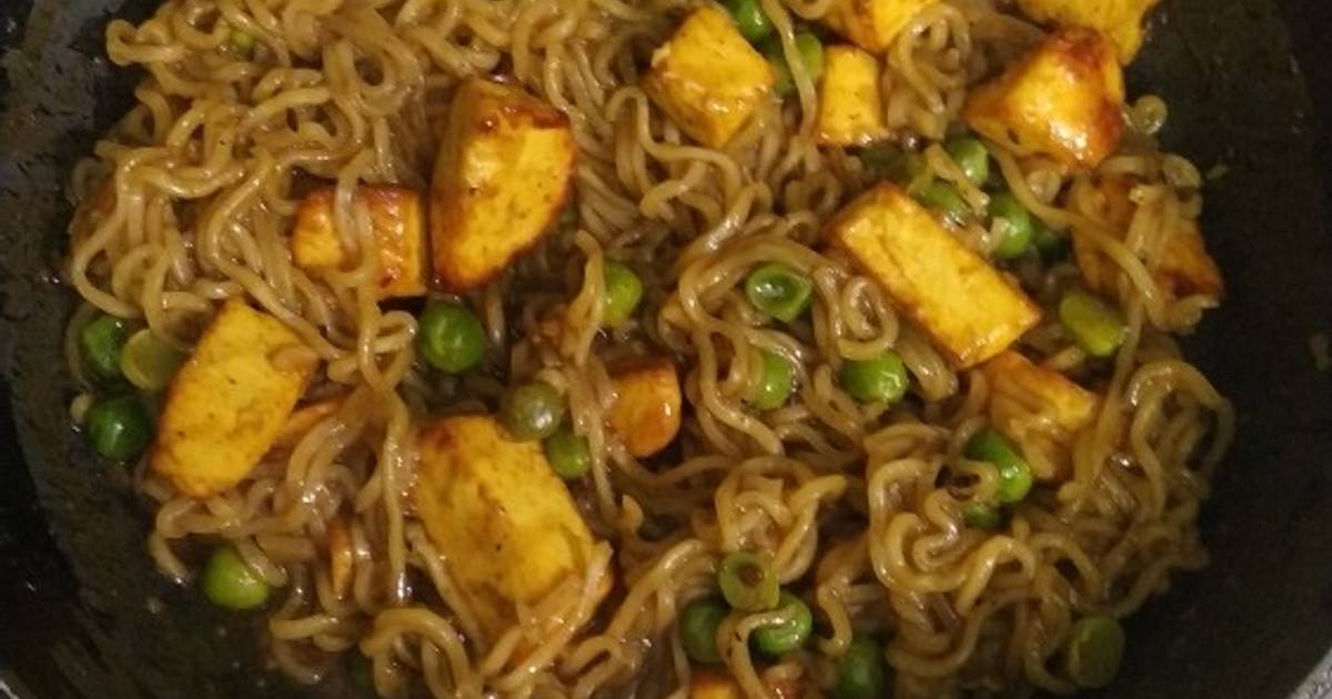 Matar paneer maggi Recipe by Vidisha Sharma - Cookpad