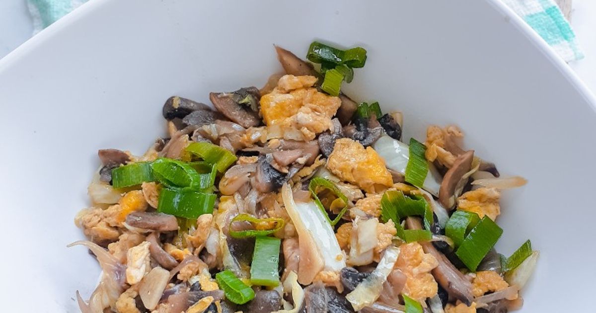 Resep Tumis Kol Jamur Telur oleh Kety Willis - Cookpad