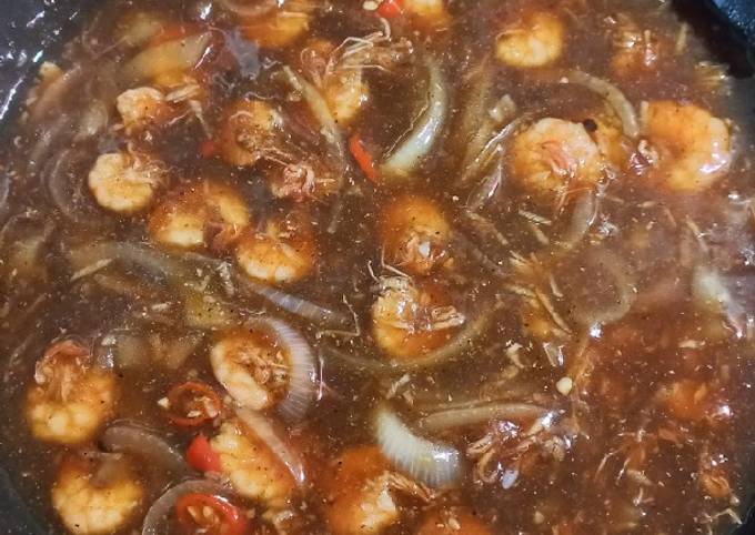 Resep Udang saus lada hitam oleh Sina Ayuningtyas - Cookpad