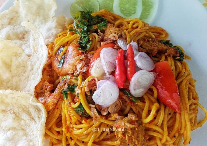 Resep 66. Mie Aceh Goreng Spesial oleh Mommy Nadhifa - Cookpad