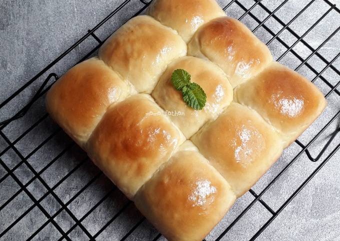 Resep Roti kasur keju dan choco chip oleh Mama fathan - Cookpad