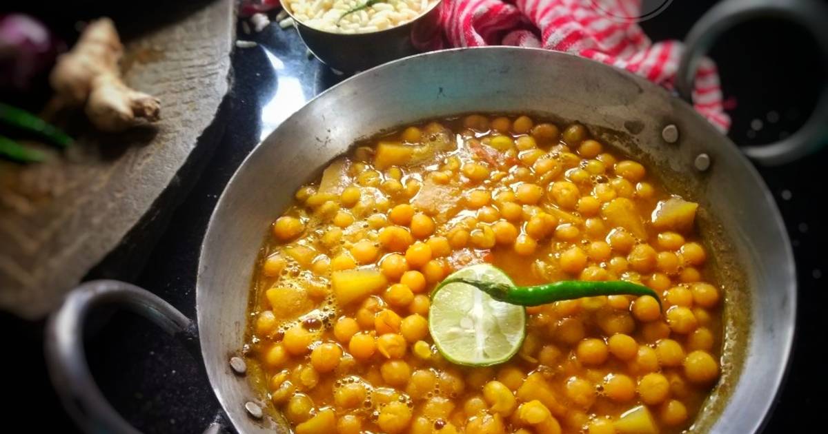 Bengali style Ghugni Recipe by Pampa Mondal - Cookpad