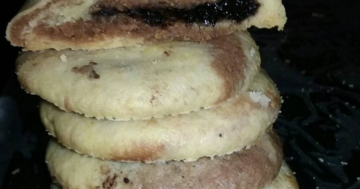 Marble Lava Biscuits Recipe by Tanmmab Ch - Cookpad