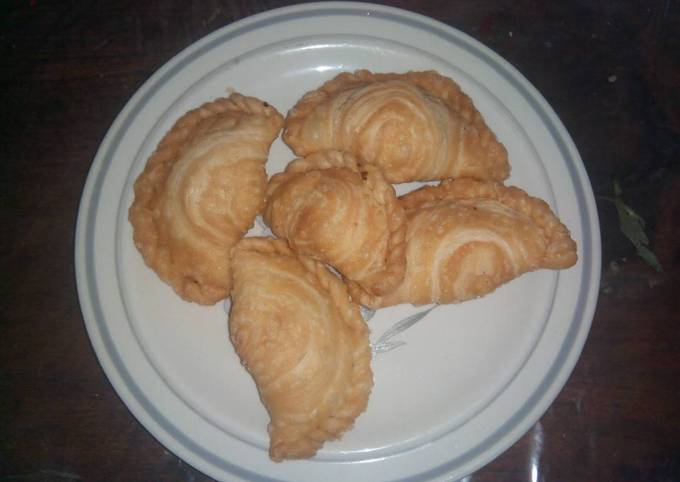 Resep Karipap isi sayuran oleh Rè Bunda Azka - Cookpad