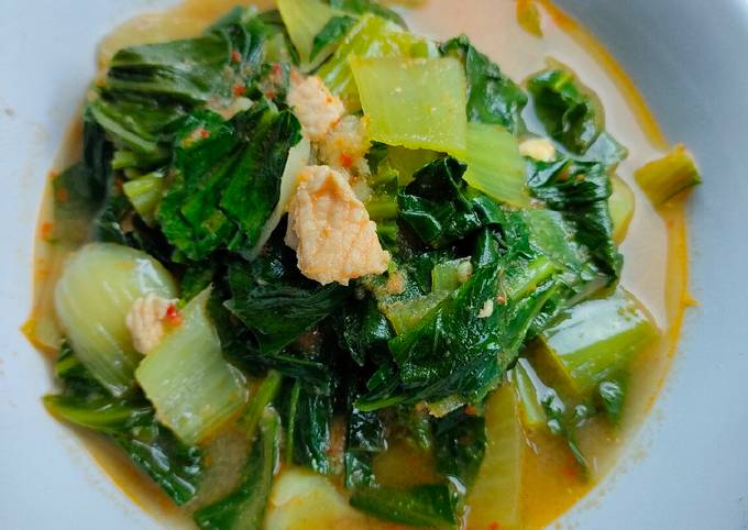Resep 75. Tumis Pakcoy Ayam Pedas Gurih oleh Lely - Cookpad