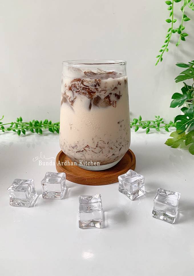 Resep Es Lumut Choco Milo Ide Jualan oleh Irna Sofiana (Nana) - Cookpad