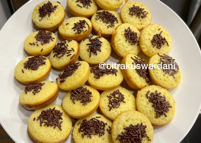 Resep Kue Cubit Empuk oleh Citra Kuswardani - Cookpad