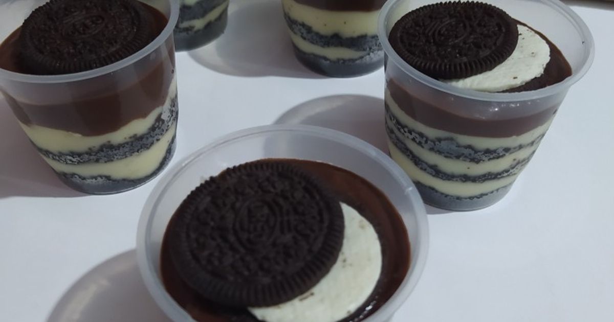 Resep Oreo Dessert Cup oleh Ella Hadibroto - Cookpad