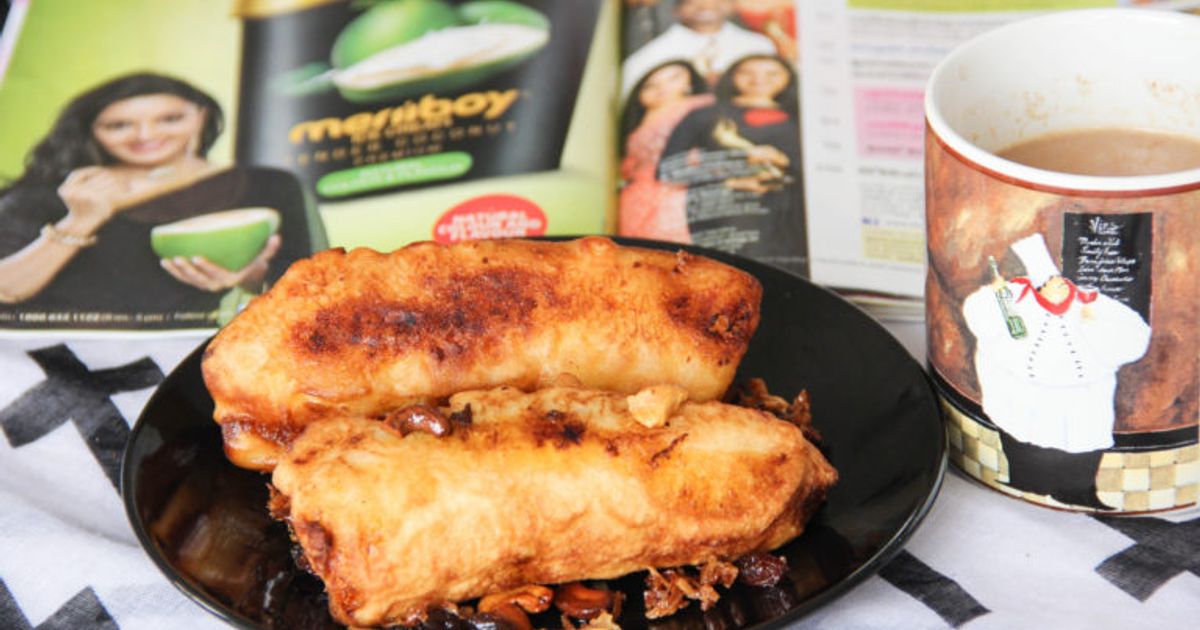 Ethapazham Nirachathu / Malabar Style Stuffed Plantain Fritters With ...