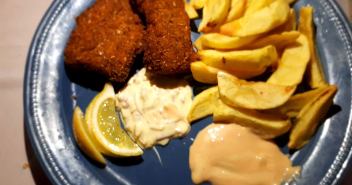 Classic Fish And Chips Recipe by Brian Nickolas Kariuki - Cookpad