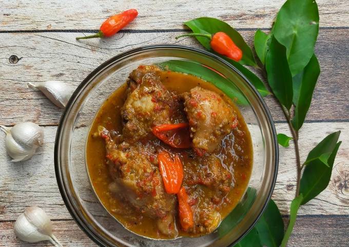 Resep Opor Manuk Khas NTB oleh @tin_tientien - Cookpad