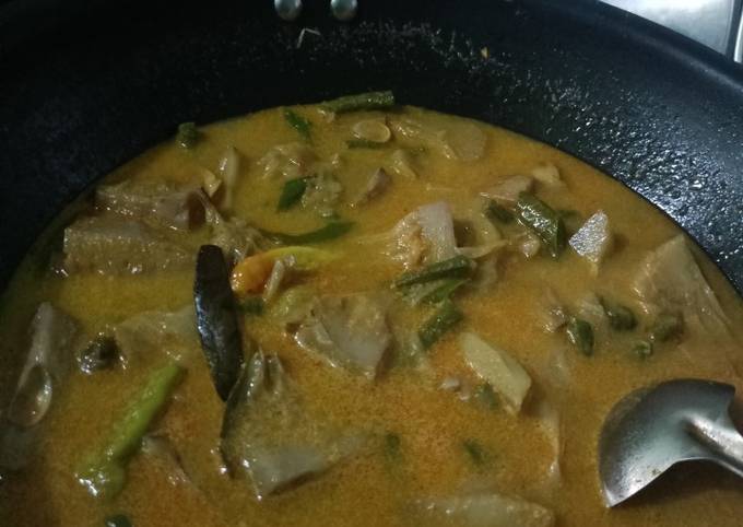 Resep Sayur lodeh tewel kacang panjang pedas oleh Nur Sukhaibah - Cookpad