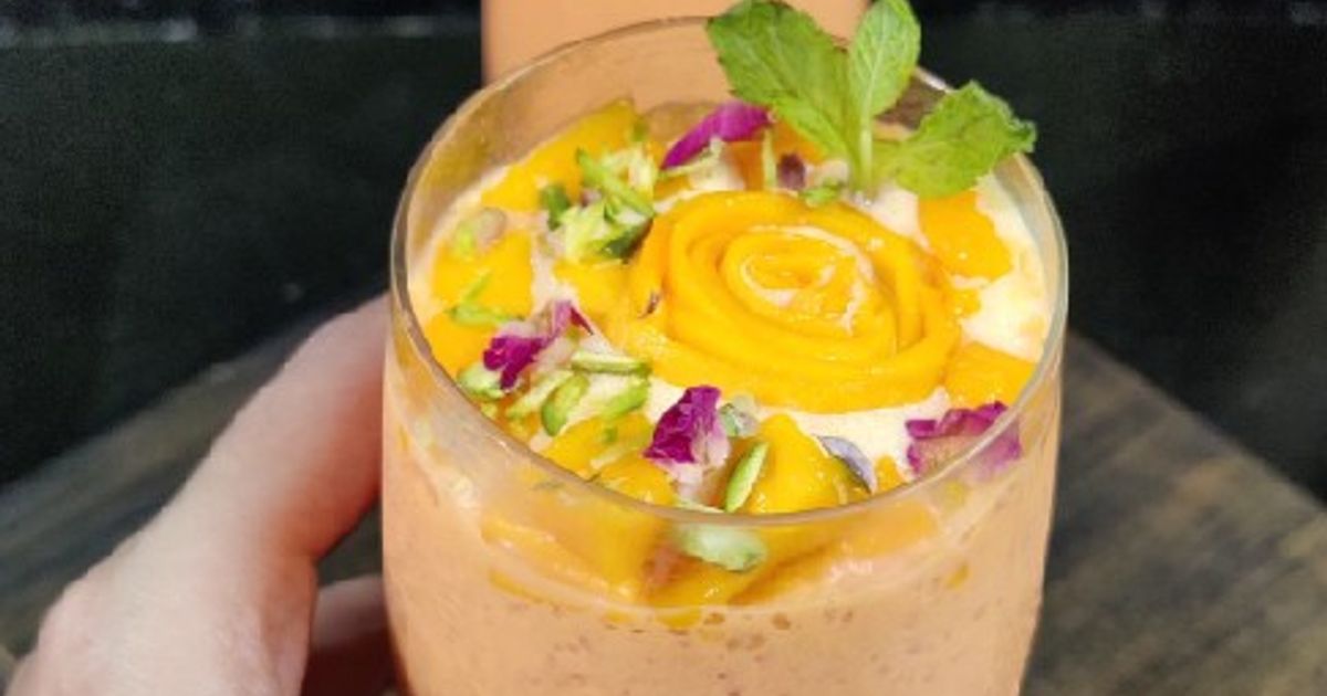 Alphonso Mango Shake Recipe by Nikita Choithani - Cookpad