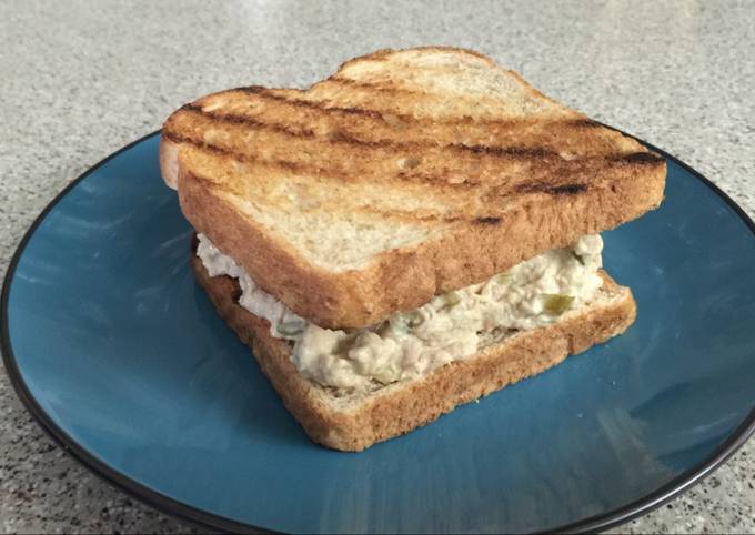 Rico Sandwich de atún Receta de LaCocinaDeDianelys- Cookpad