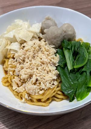 Resep Mie Yamien Manis oleh Aqmarina Vaharani - Cookpad