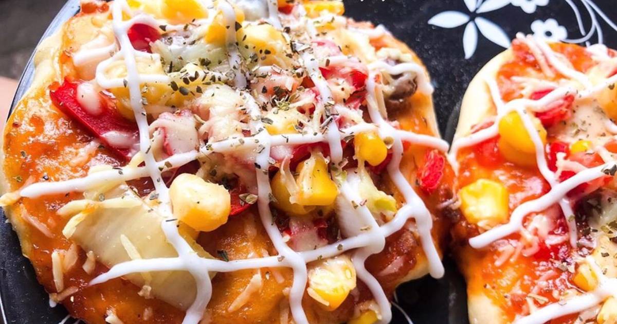 Resep Pizza mini oleh mama terre - Cookpad