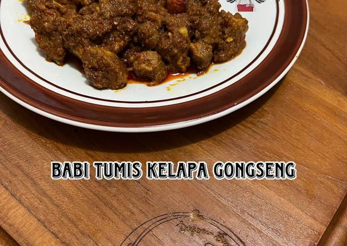 Resep Babi Tumis Kelapa Gongseng Sedap oleh Bundadari - Cookpad