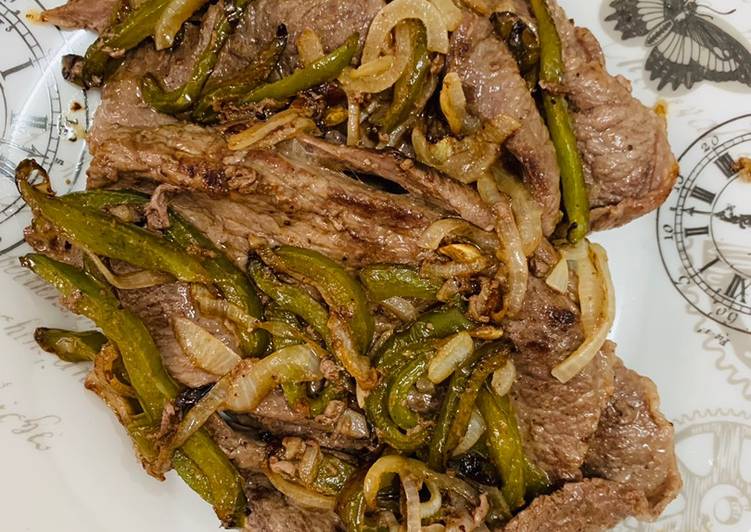 Bistec de res con pimiento asado Receta de Milena Baños Peña- Cookpad