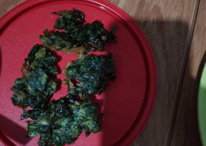 Resep Bayam crispy oleh Niken Koala - Cookpad