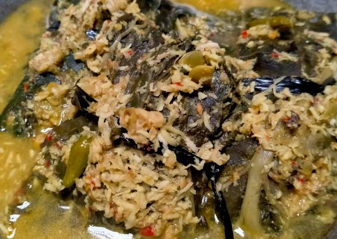Resep Buntil Daun Talas (lumbu) oleh Niken Febriana Saputri - Cookpad