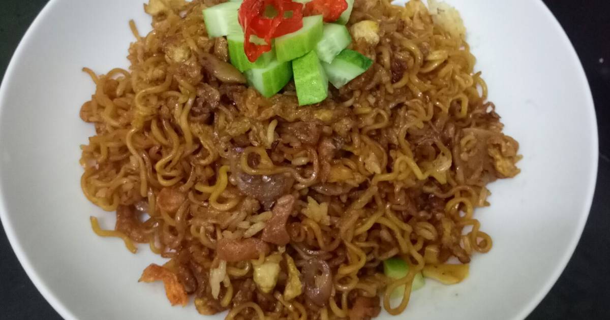 Resep Mie goreng mawut oleh ayomi - Cookpad