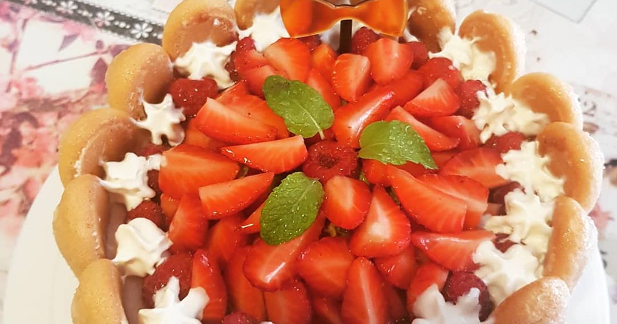 Charlotte Aux Fraises Citron Menthe🍓🍋🌱 de Sabrina - Cookpad