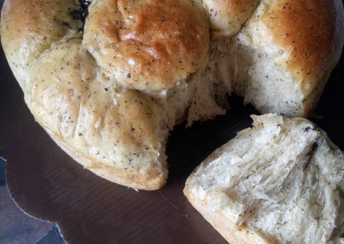 Resep Milk Tea Bread oleh Mira Rozanna - Cookpad