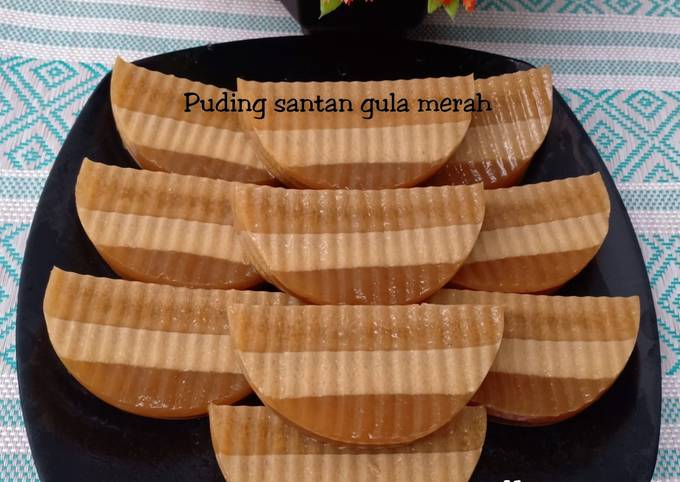 Resep Puding santan gula merah oleh Yeyen Maryani - Cookpad