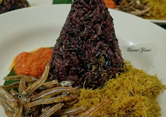 Resep Songkolo' hitam oleh Nur Cahyani Syaharuddin - Cookpad